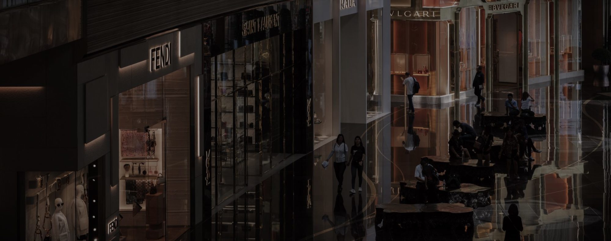 Design stories - Tom Cartledge in conversation with Simon Bee and Simon ...