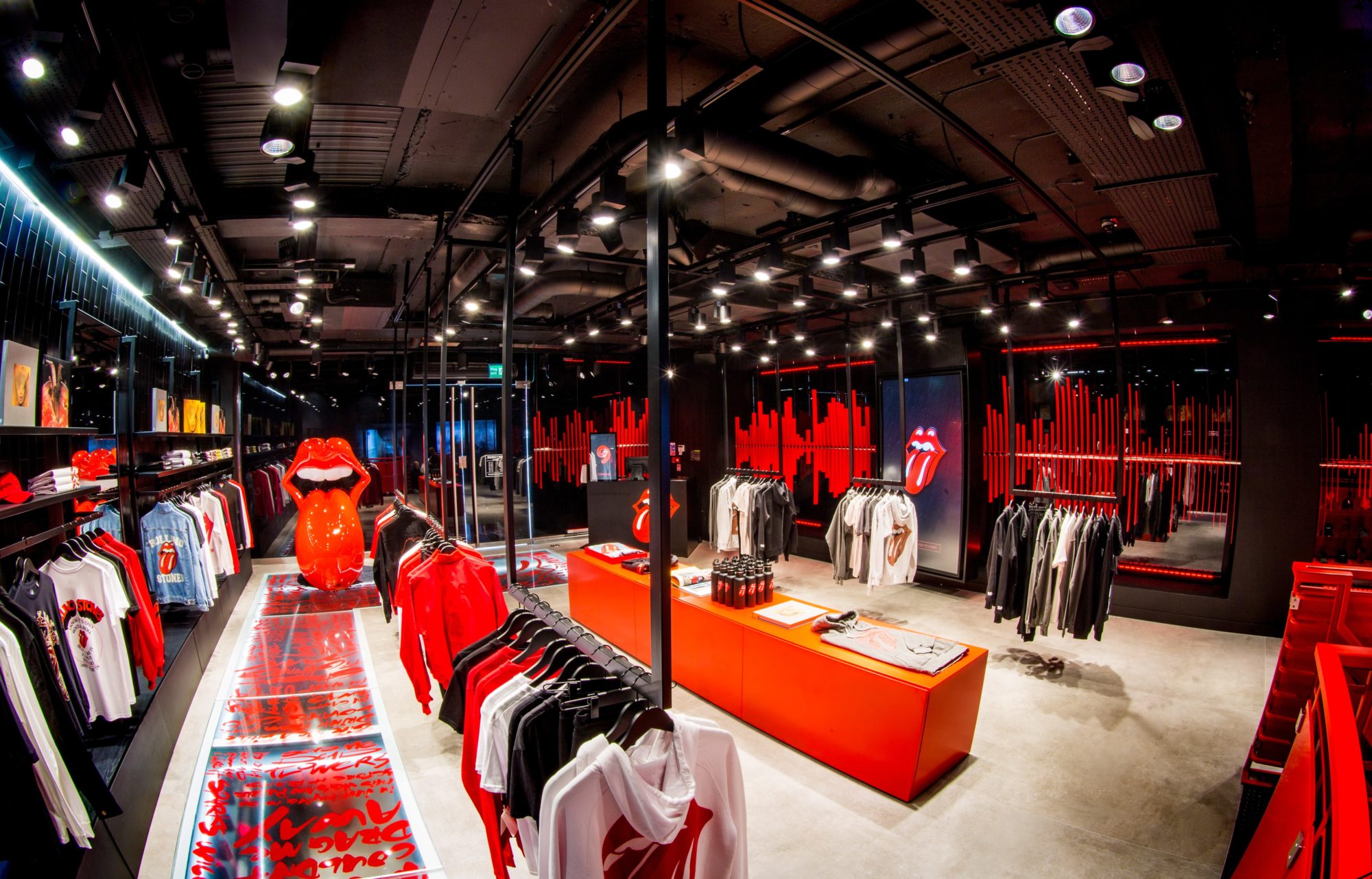 The new retail experience - how innovative retail design is ...