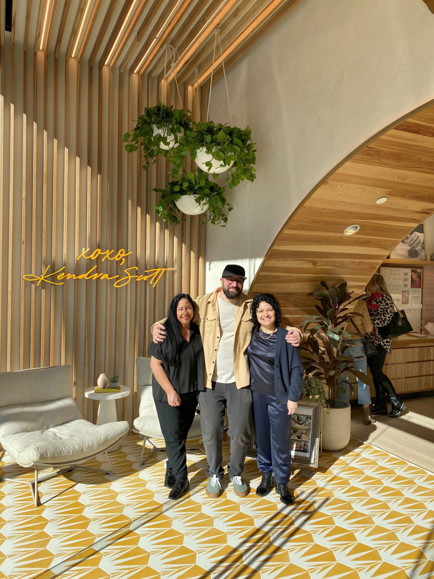 New concept store: Kendra Scott reimagined. | News
