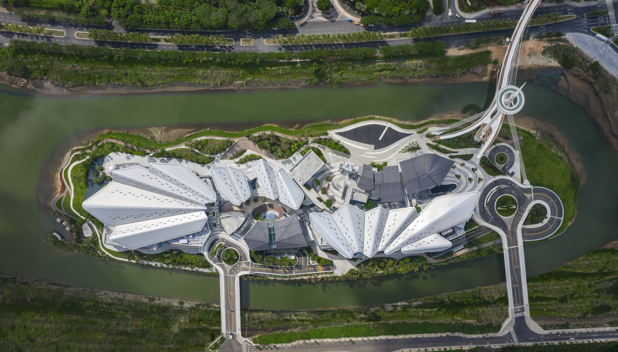 Spotlight on Hainan's Architectural Gem: Sanya CDF Mall on Phoenix TV ...