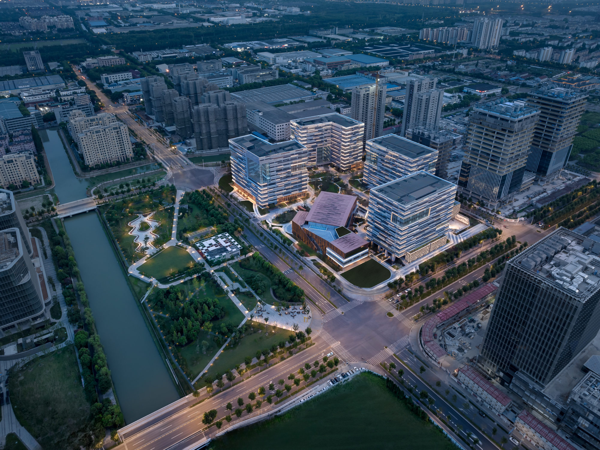 New Benoy project: Lujiazui Head Office, Yuqiao Science Park Plot 10 | News