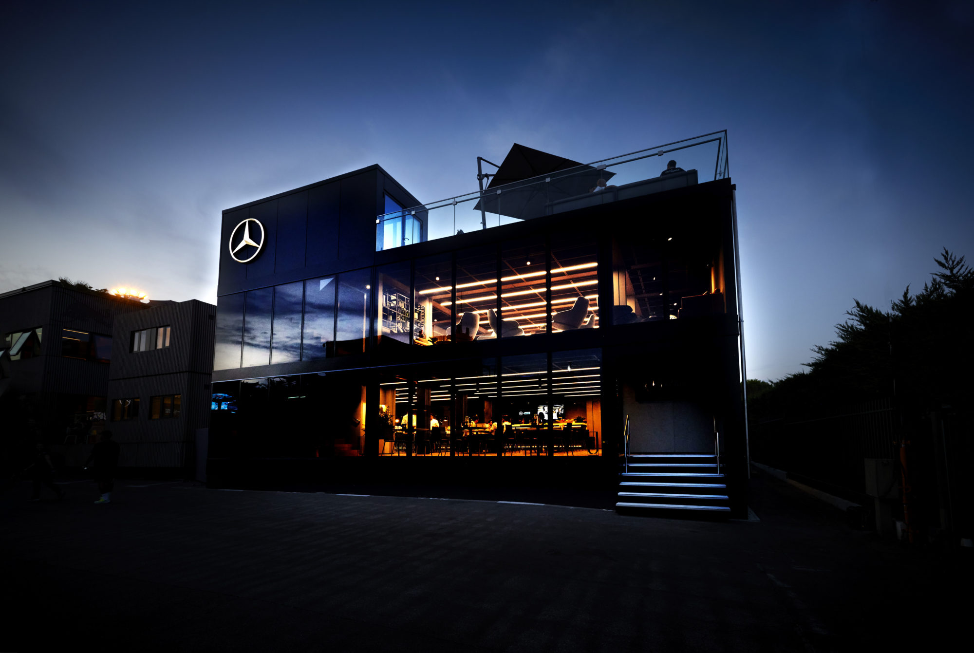 Mercedes-Benz Motorhome, UK | Our work | Benoy